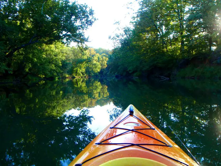 14 Best Kayaking Spots in Tennessee • Kayaking Near Me